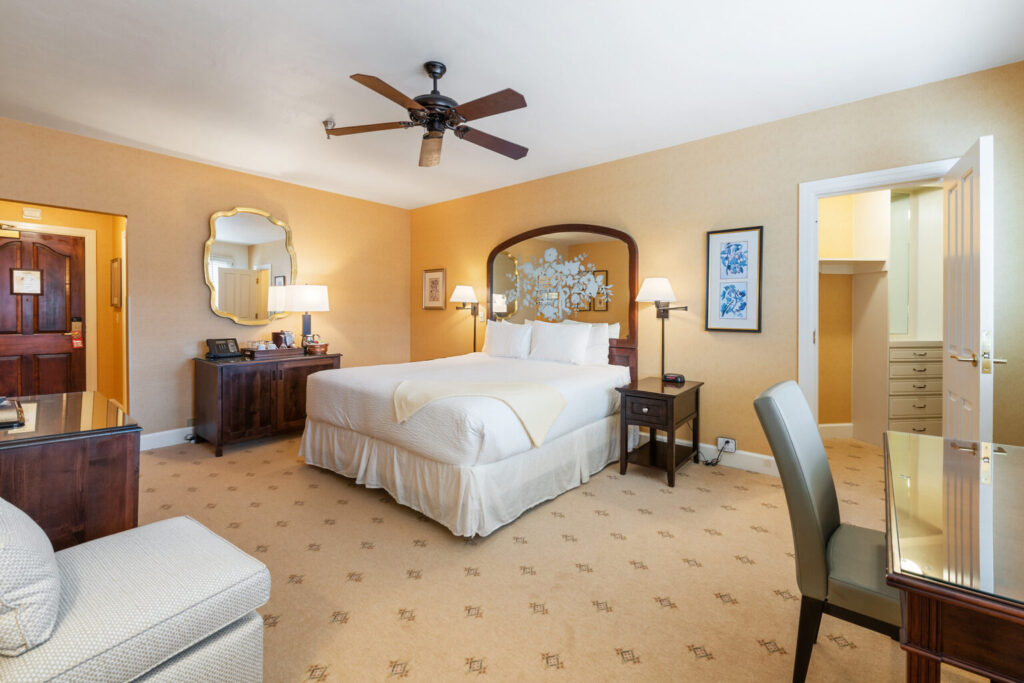 Lodging - Poste Montane Lodge
